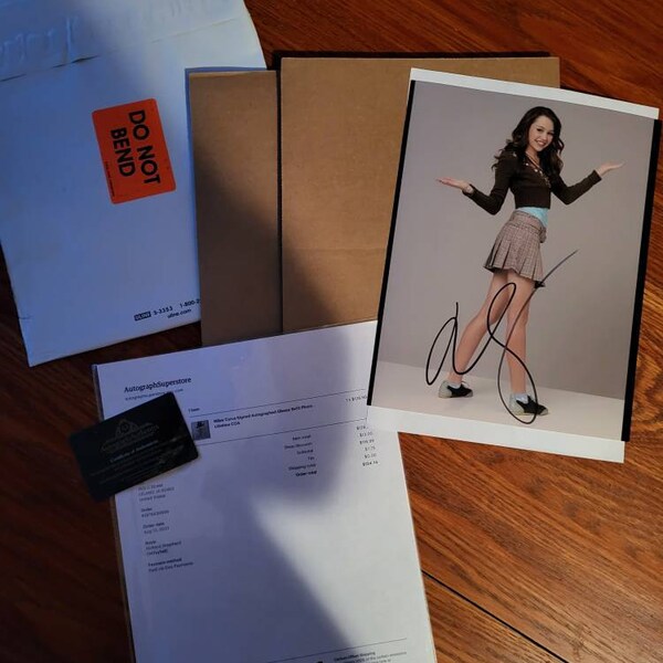 Lisa Hartman Black Autographed 8 X 10 Signed Photo COA - Etsy