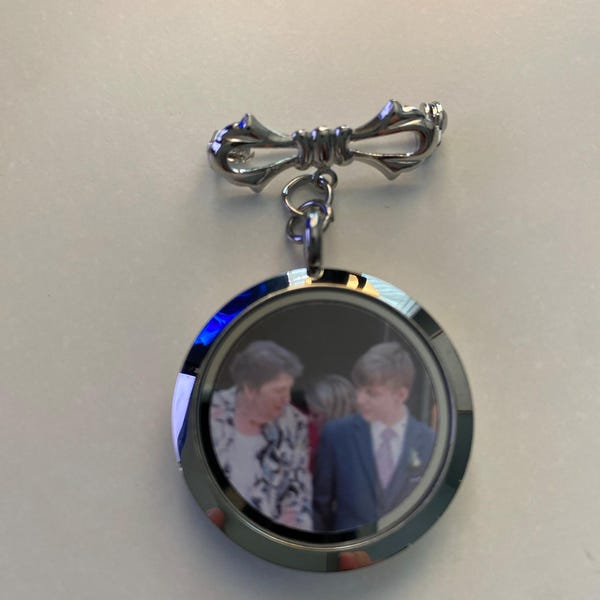 Groom Gift Wedding Lapel Pin Custom Photo Lapel Pin Boutonniere Photo ...