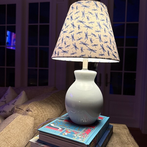 Peanuts Lamp Shade. Snoopy. Charlie Brown. Shade is 9.5" Wide at the ...