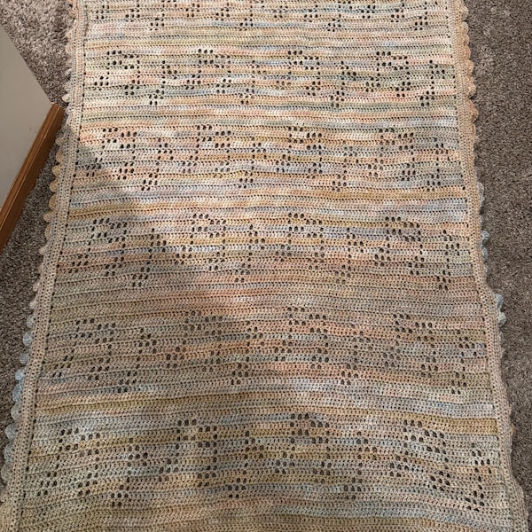 Musical Notes Filet Crochet Blanket PDF Resizable Pattern - Etsy