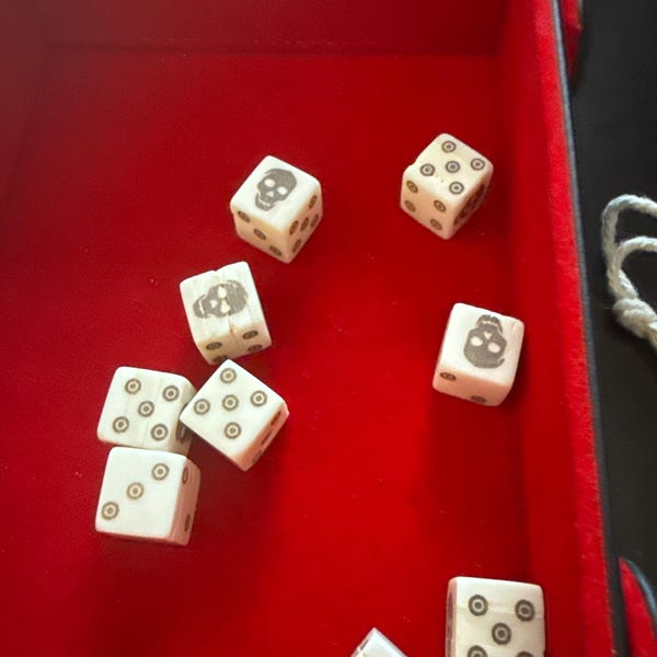 UNIQUE Pip Design Large Medieval Bone Dice Set qty 5 Mat Cauthon's Dice ...