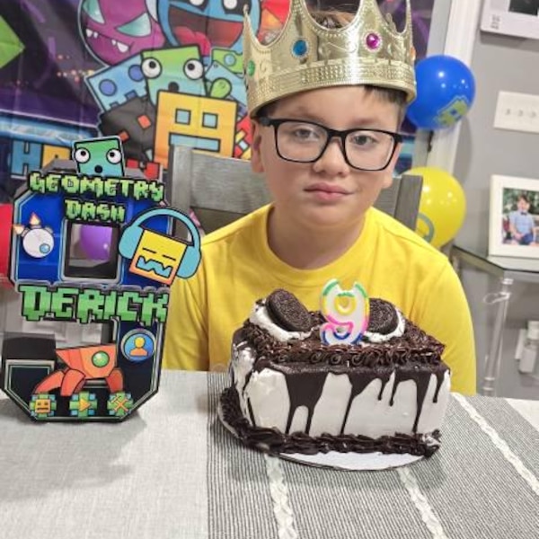 Geometry Dash Cake Topper - Etsy