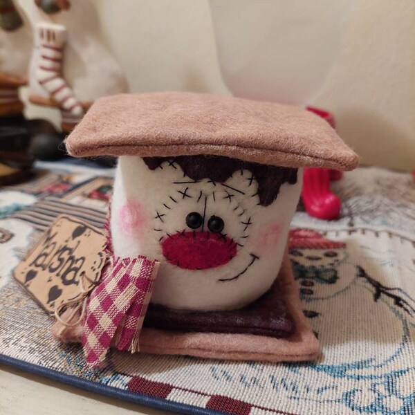 Marshmallow Decor - Marshmallow Smore - Smore Decor - Primitive Decor ...