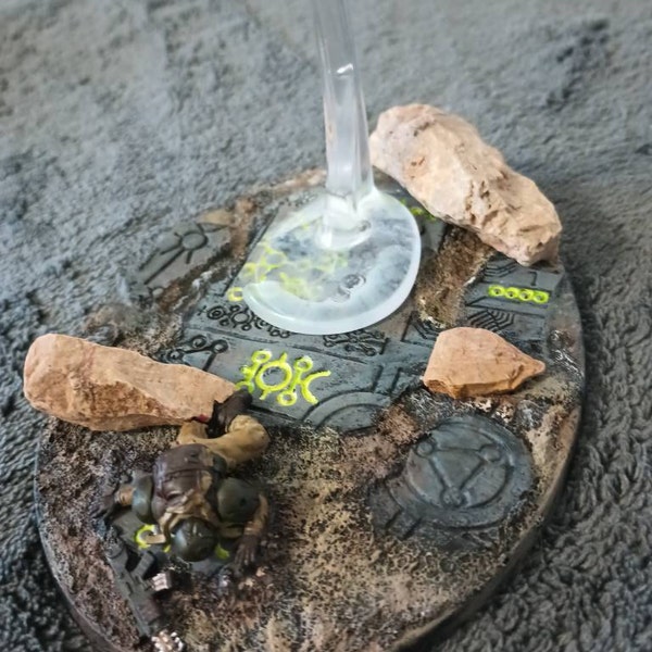 Miniature Bases | Urban Rubble Base | 90mm X 1 | Dnd Wargaming 40000 ...