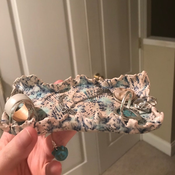 Decoupage Daisy Shell Ring Dish, Beach Decor, Shells, Decoupaged Shells ...