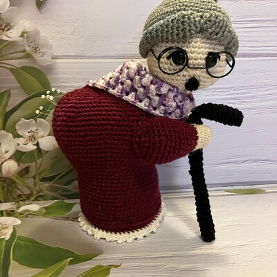 Granny/grandma Crochet Pattern Amigurumi Pin Cushion En Es - Etsy