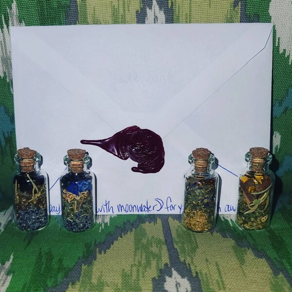 MAGICAL Color Change DRAGON SPIRIT- Crystal or Dice Holder, D&D, Witch ...