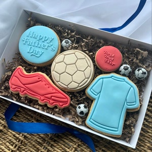 Cake Piping Guide Acrylic Template by Georgia's Cakes, Lambeth Cake ...