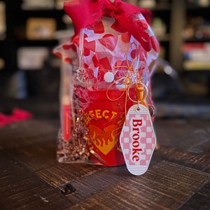 Perfect Match Cup for Bachelorette Party Decor the Perfect Match Bach ...