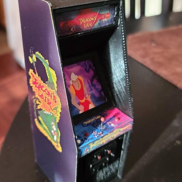 ZAXXON 1/12 Scale Mini Arcade Cabinet With Light, Miniature Dollhouse ...