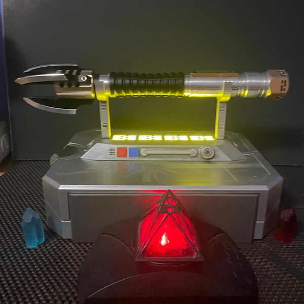 Magnetic Star Wars Inspired Rebel Communication Badge Comlink Greeblie ...