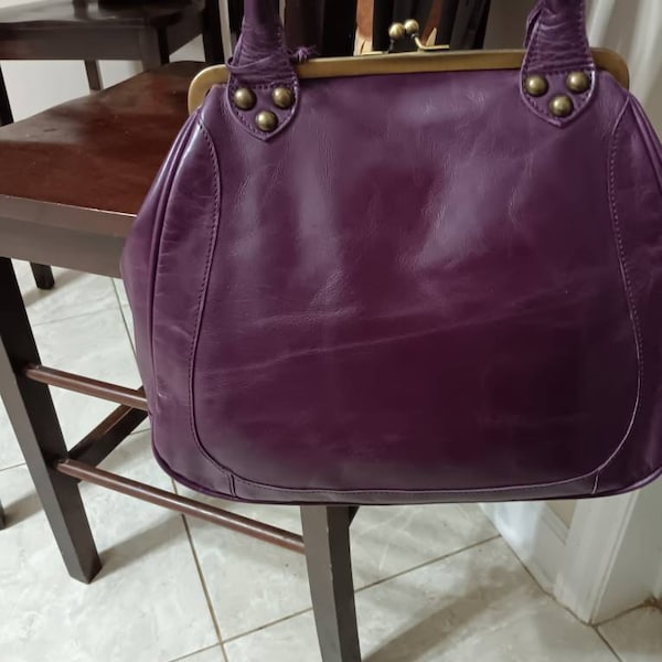 Coin Clip Purse With Bottom Zip, Red Leather Purse, Front Pocket, Amy ...