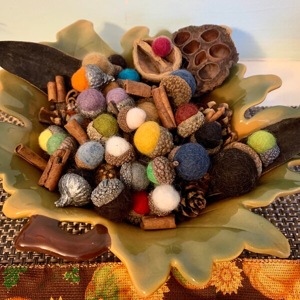 Eco-friendly Bird Nesting Ball Filled With Wool Bird's Nest, Bird ...