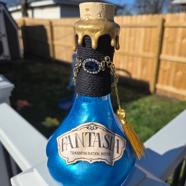 FINAL FANTASY Inspired FANTASIA Potion Bottle With Magical Swirling ...