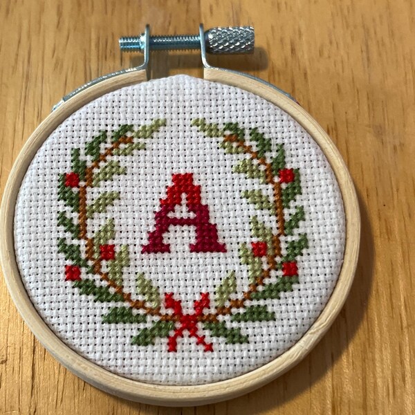 Backstitch Alphabet, Cross Stitch Font, Cross Stitch Letters, Cross ...