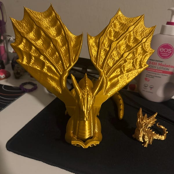 Dragon Reading Book Holder | Bookcase Decor | Book Display - Etsy