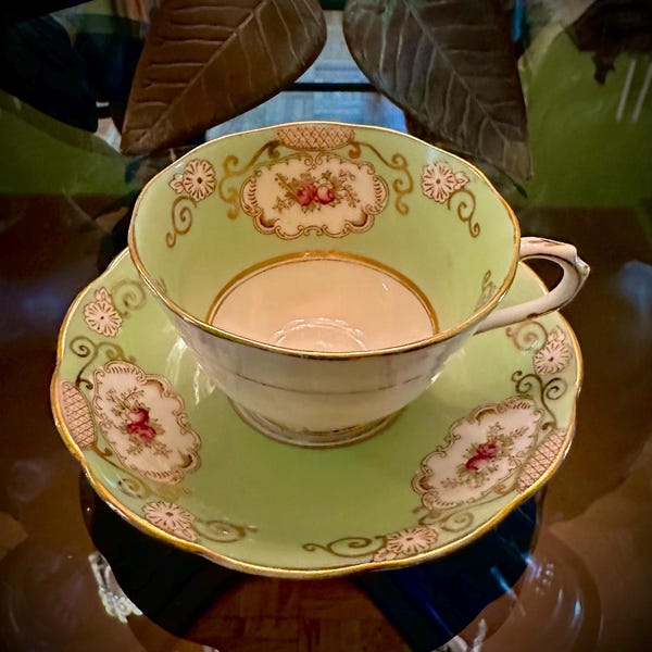 Selection of Japan Tokusei Hand-painted Tea Service, Geisha Teacup, Pre ...