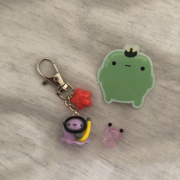 Awkward Jelly Frog Desk Buddy (with Teeny Bum!) || Handmade Polymer ...