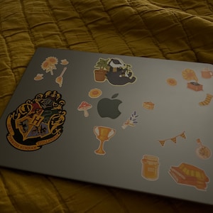 Beagle Bagel Vinyl Sticker Decal - Etsy