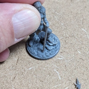 Trish, Pinup 32mm or 75mm Fantasy Miniature Dnd Miniature RPG Tabletop ...