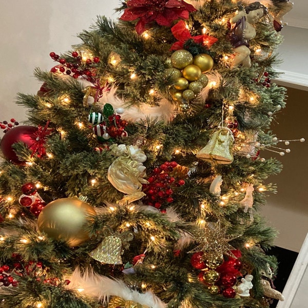 Soft Faux Fur Tree Skirt, Thick Round Shaggy, White, Pink, Purple ...