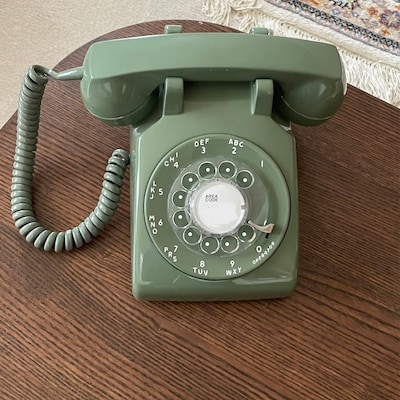 Paramount Collection 1927 European Style Telephone - Etsy