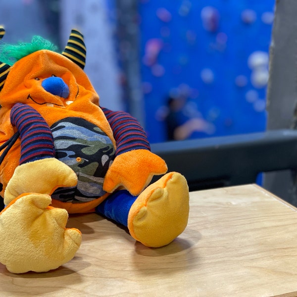 Crimp Chimps Original Friendly Dinosaur Tail Chalk Bag - Etsy