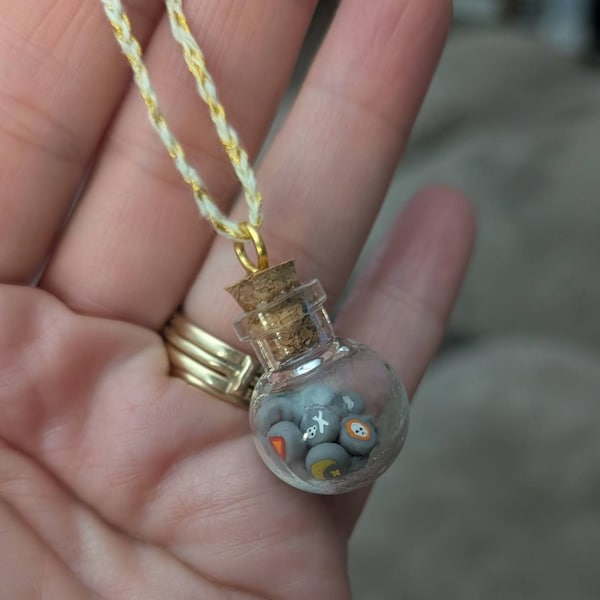 Runescape Inspired Max Stack of Gold Coins/gp + Rare Figurine, OSRS ...