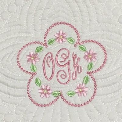 Machine Embroidery Monogram Frame / 1806 sweetheart Petals / Carol Guy ...