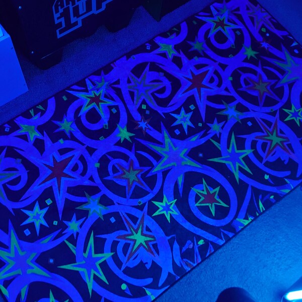 Retro Arcade Carpet, Colorful Trippy Area Rug, 80s 90s Accent Floor Mat ...