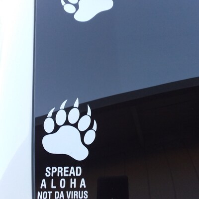 Grizzly Paw Bear Paw Vinyl Decal Window Mirror Bumper - Etsy
