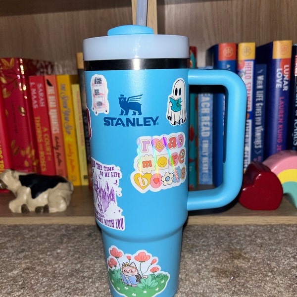 Read More Books/booktok/booktrovert Club, Cozy Reader, Book Snob , Smut ...