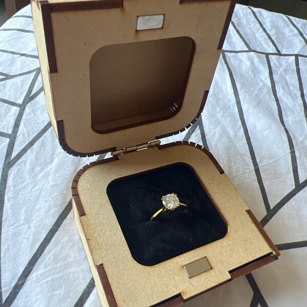 Vintage V Shape Chevron Wedding Band - Colorless Moissanite Milgrain ...