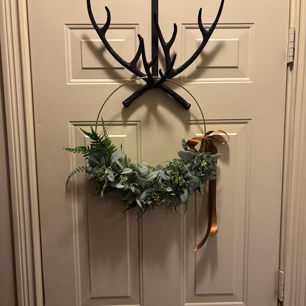 Modern Year-round Lambs Ear and Fern Wreath | Greenery Everday Front ...