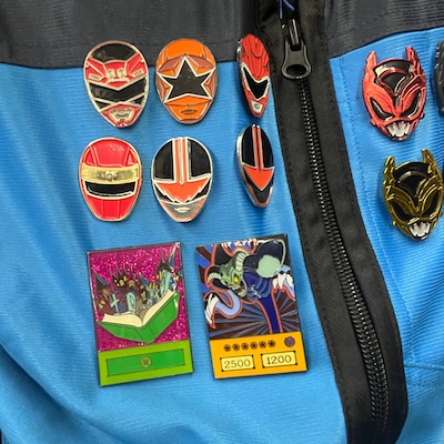 Holy Robot Pin Series the Iron Giant Hard Enamel Hat Pins Lapel Pins ...