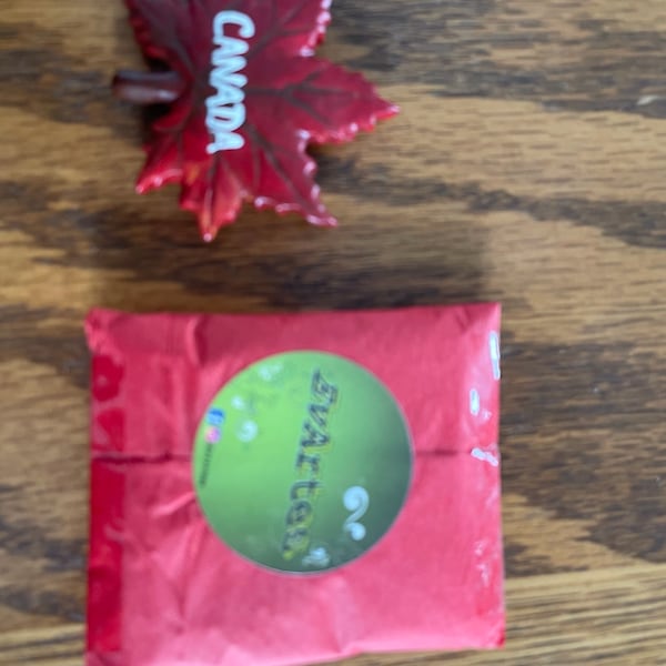 Handmade Canada Maple Leaf Resin Fridge Magnets, Hand Painted Magnet ...
