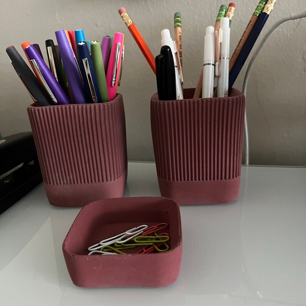 Desk Organizer - Desk Accessories - Small Tray - Paper Clip Holder ...