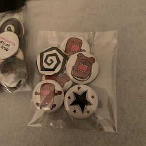 Domo Pins 4 Piece 1 Inch Button Pin Set Comes With Freebies Please Read ...