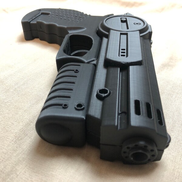 I Robot Will Smith Del Spooner Pistol Gun Blaster Cosplay Prop Replica ...