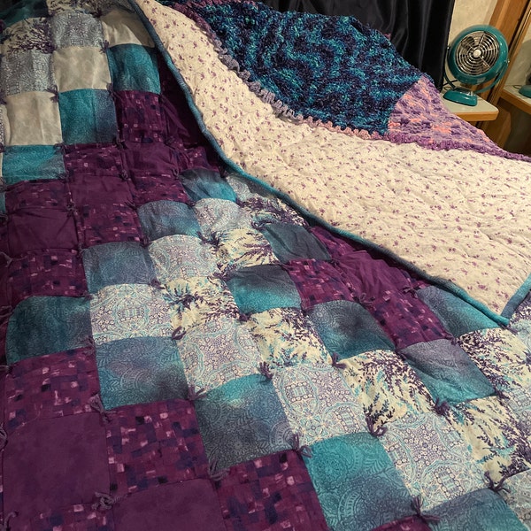 New Retro Multi-color Patchwork Quilt, Mauve, Yellow, Pink, Blue, White ...