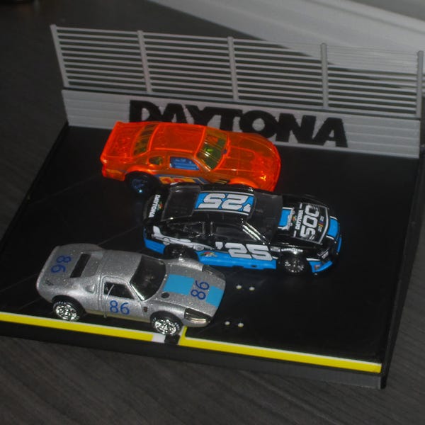 Miniature Banked Oval Race Track Diorama - Freedom Factory, Talladega ...