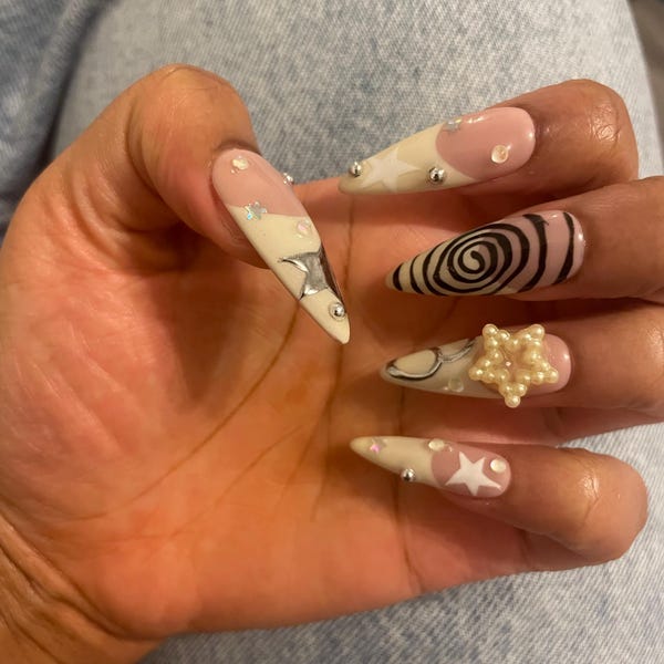 Luxury Custom Nails/free Style/long Nails/ Chrome Nails/trendy Nails ...