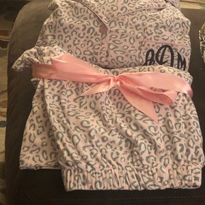 Monogrammed Women's Pajama Set, Pajama Set for Women, Personalized ...