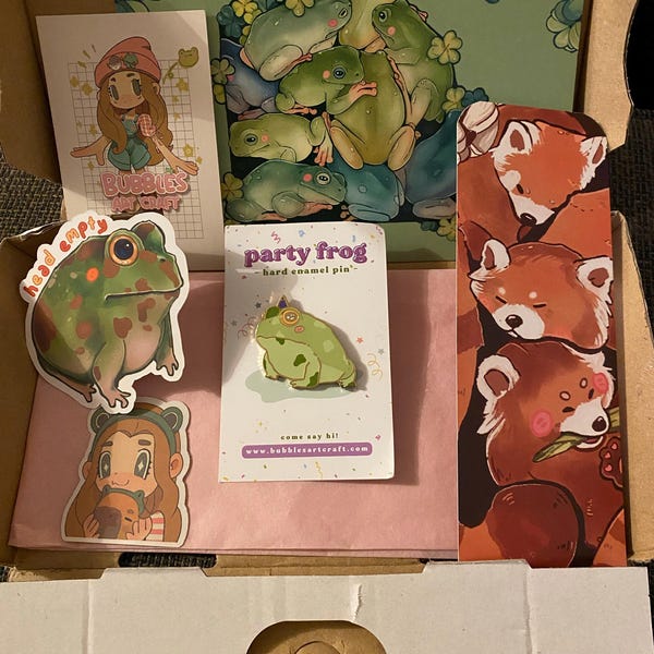 Frog Stack | Big Frog Sticker | Durable Sticker | Laptop Sticker | Vinyl Toad Sticker | Deco ...