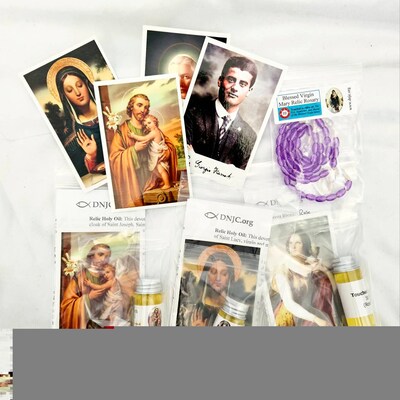 Divine Mercy Relic Medal Pack Third Class Relic Holy Card & Medal ...
