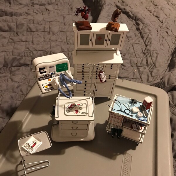 Doll Miniature Handcrafted Medical Scale Standing Nurse Office 1/12th ...