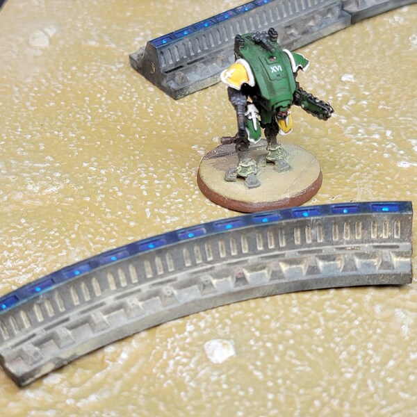 Bits Blitz Designs - Bull Civilian Transport Shuttle - 6-8mm Scale ...