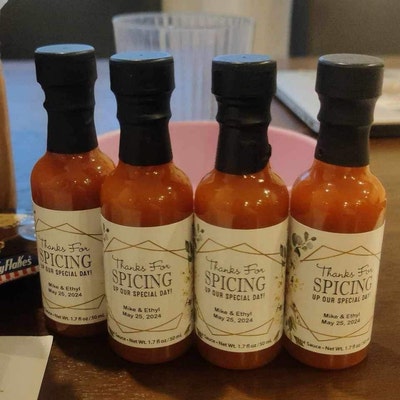 Hot Sauce Wedding Favors, Hot Sauce Gift, Wedding Favors, Mini Hot ...