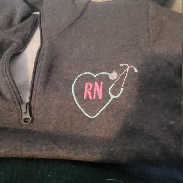 Heart Stethoscope Embroidery / Nurse Embroidery Designs / RN Heart ...