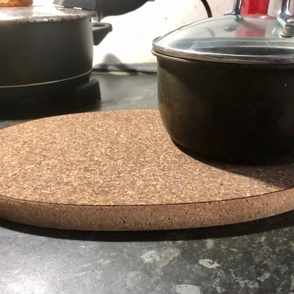 Natural Heat Resistant Board for Oven Dishes, Cork Board With Rope ...